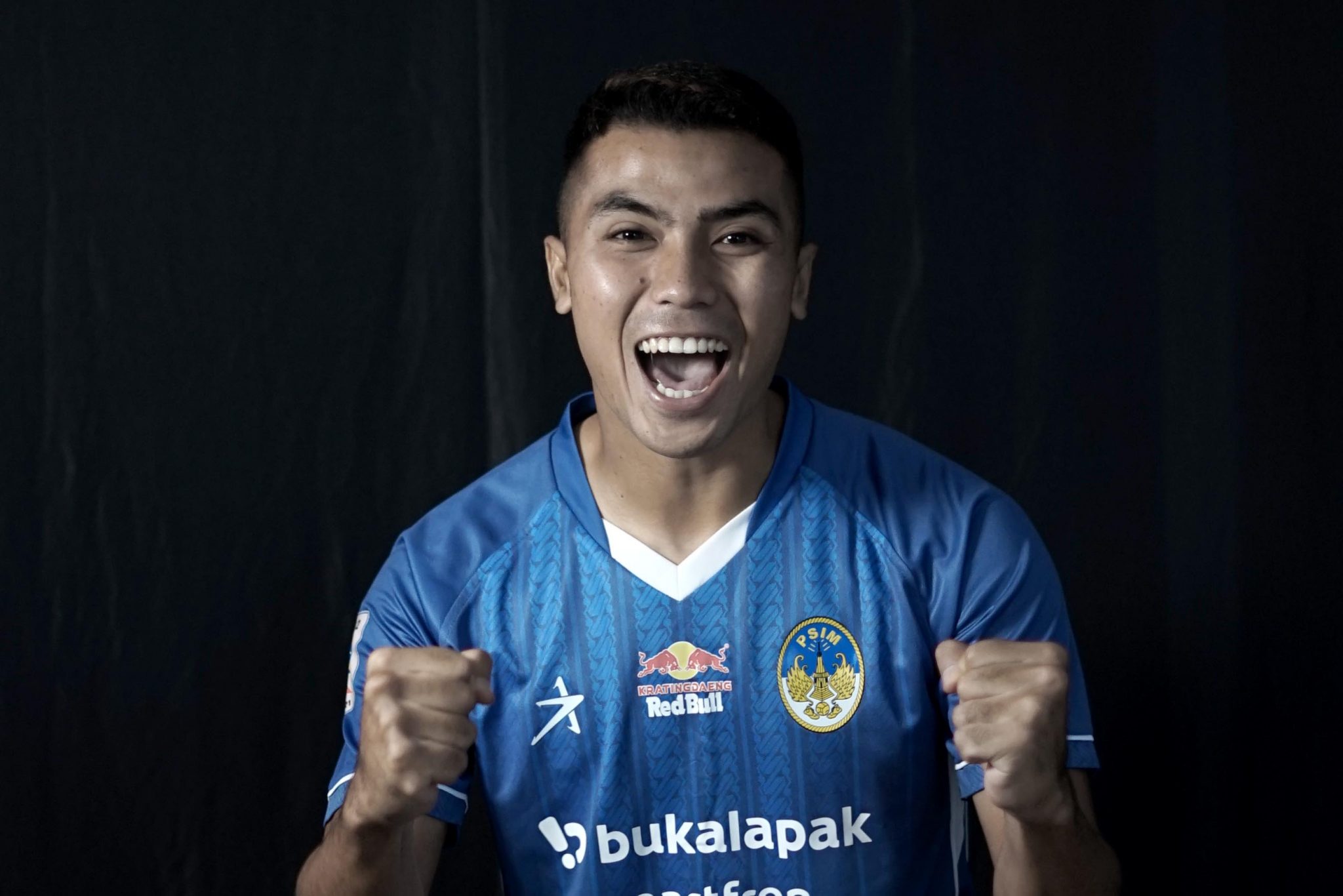 Iqmal Nur Samsu Resmi Berseragam PSIM Jogja - PSIM Jogja